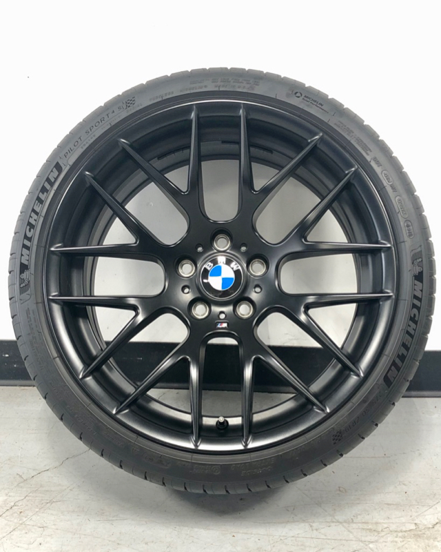 OE BMW 359M GTS Wheels Square w/ Michelin Pilot Sport 4S
